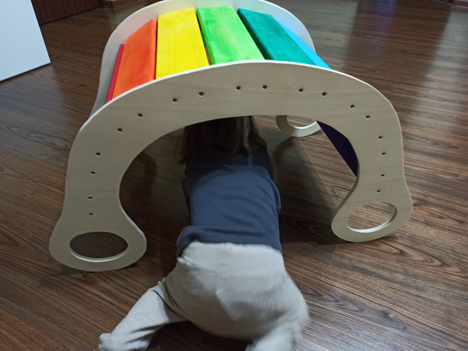Cum faci un Rainbow Rocker (balansoar Montessori) de la 0 +sablon ...